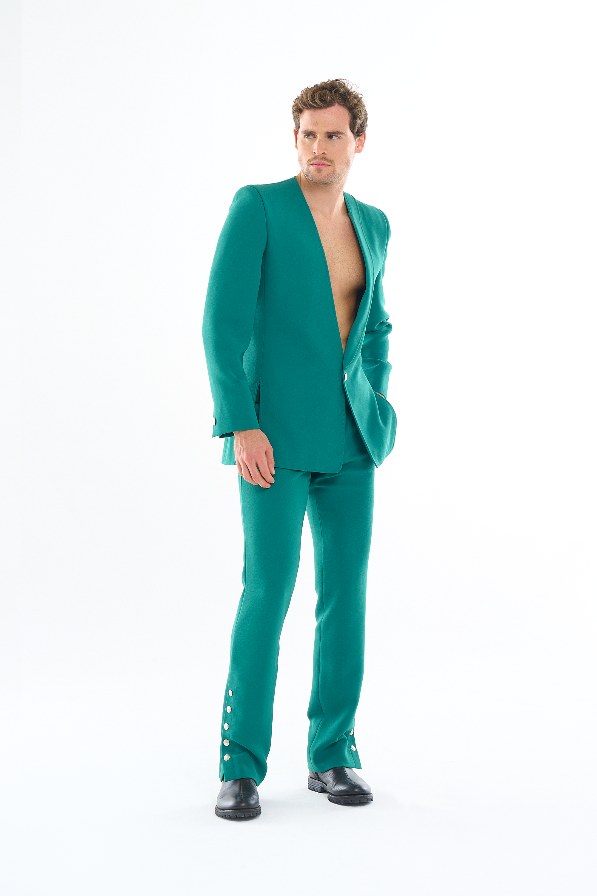 Mirach Suit – pierre cardin